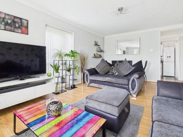 Shared Living/roommate 2 Bedroom For Sale Lancing West Sussex 235000 ES99344683