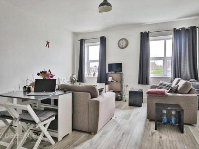 Shared Living/roommate 2 Bedroom For Sale Leeds Leeds 125000 ELS101119183