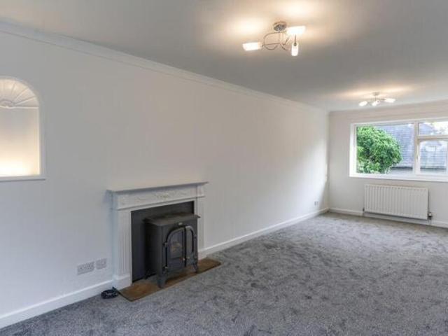Shared Living/roommate 2 Bedroom For Sale Leeds West Yorkshire 210000 ES101100094