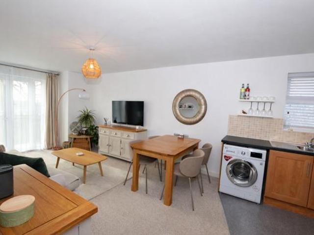 Shared Living/roommate 2 Bedroom For Sale Leigh Warrington 119950 ES99735782