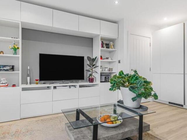 Shared Living/roommate 2 Bedroom For Sale Lichfield Staffordshire 255000 ELS101231853