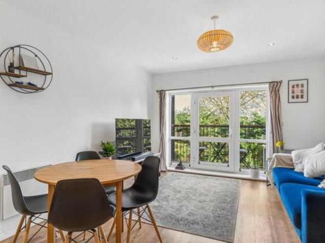Shared Living/roommate 2 Bedroom For Sale Little Paxton Cambridgeshire 200000 ELS100881724