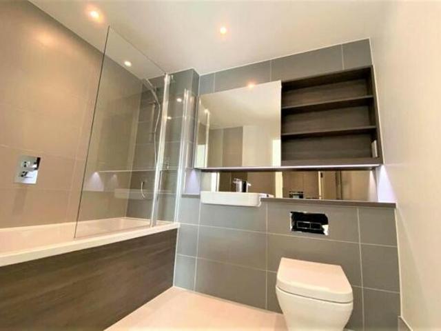 Shared Living/roommate 2 Bedroom For Sale London Greater London 480000 ES101678288