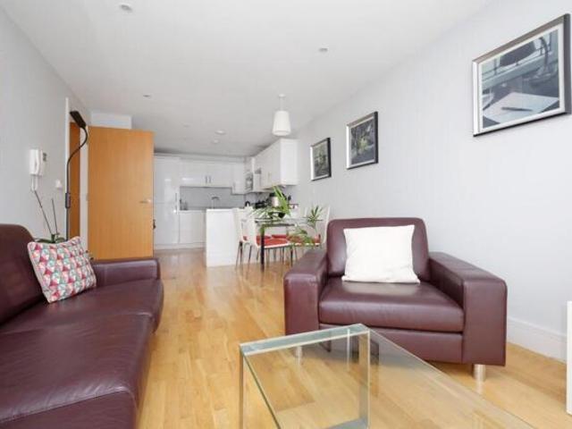 Shared Living/roommate 2 Bedroom For Sale London Greater London 495000 ES100426230
