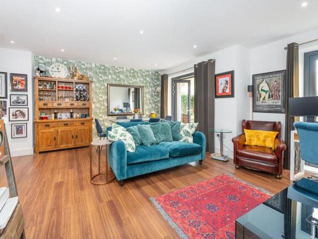 Shared Living/roommate 2 Bedroom For Sale London Greater London 600000 ES98834518