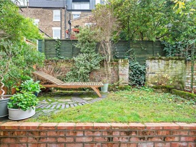 Shared Living/roommate 2 Bedroom For Sale London Greater London 875000 ES99641893