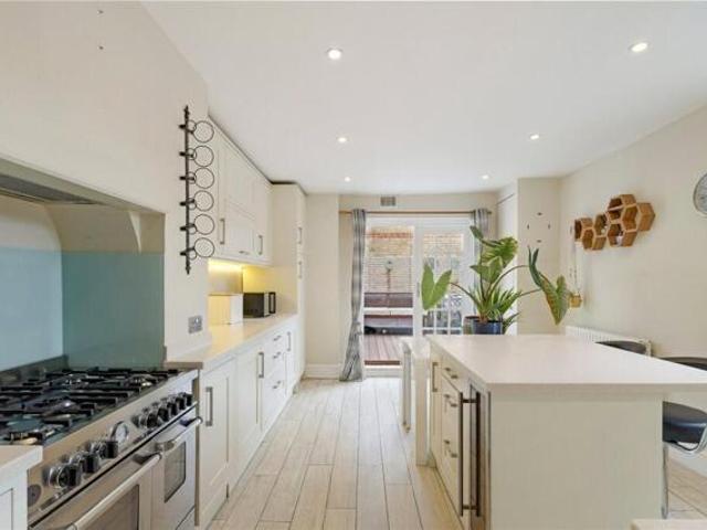 Shared Living/roommate 2 Bedroom For Sale London Greater London 875000 ES100132153