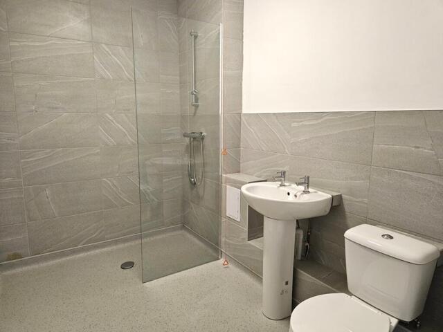 Shared Living/roommate 2 Bedroom For Sale Peterborough Peterborough 100000 ELS101025402