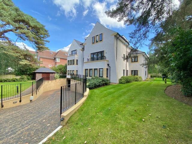 Shared Living/roommate 2 Bedroom For Sale Poole Poole 599000 ES101677825