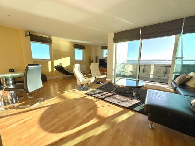 Shared Living/roommate 2 Bedroom For Sale Poole Poole 600000 ES98903303