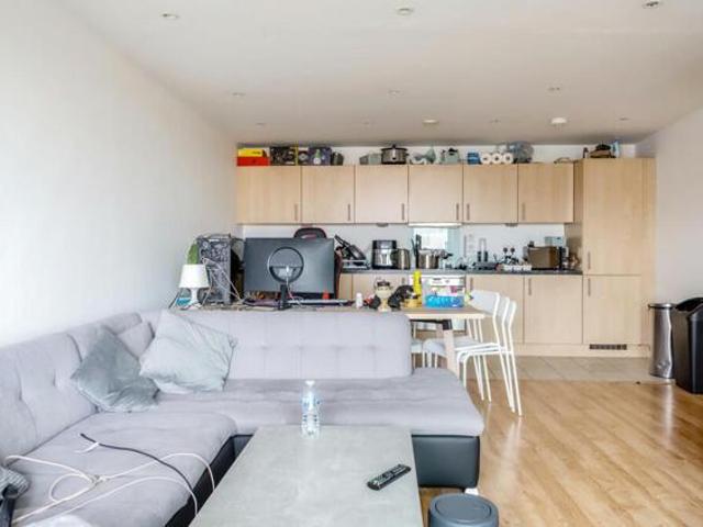 Shared Living/roommate 2 Bedroom For Sale Portsmouth Hampshire 280000 ES100024013