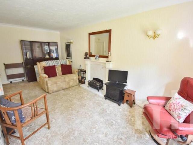 Shared Living/roommate 2 Bedroom For Sale Poynton Cheshire East 205000 ES101100208