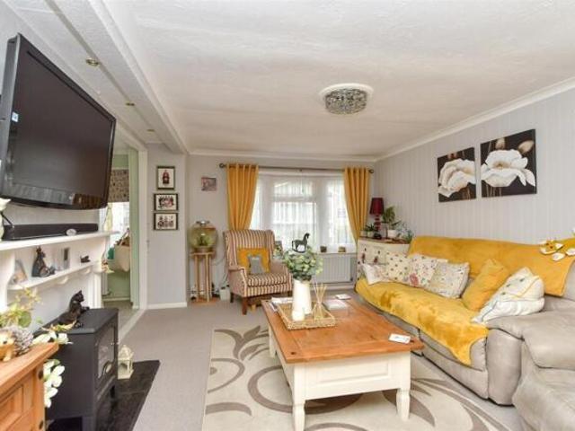 Shared Living/roommate 2 Bedroom For Sale Rainham Great London 215000 ELS100096709