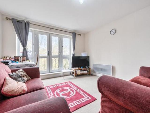 Shared Living/roommate 2 Bedroom For Sale Reading Reading 290000 ES98278488