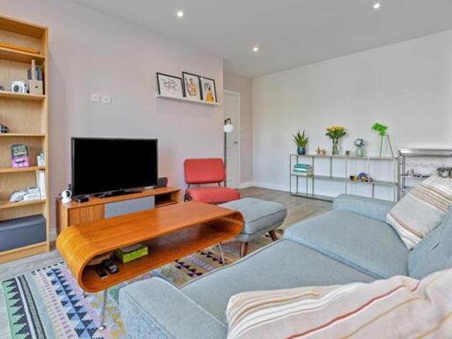 Shared Living/roommate 2 Bedroom For Sale Roland Street Roland Street 420000 ELS101891825