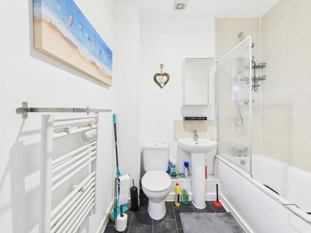 Shared Living/roommate 2 Bedroom For Sale St Helens St Helens 68000 ELS98577813