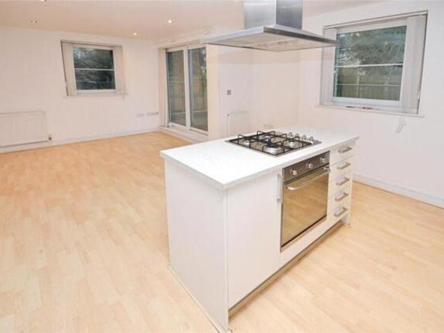 Shared Living/roommate 2 Bedroom For Sale Stansted Essex 260000 ELS100132274