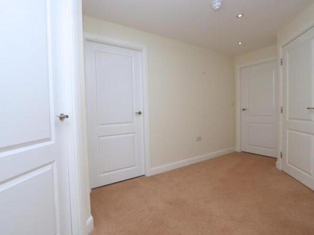 Shared Living/roommate 2 Bedroom For Sale Stafford Staffordshire 220000 ES98718325