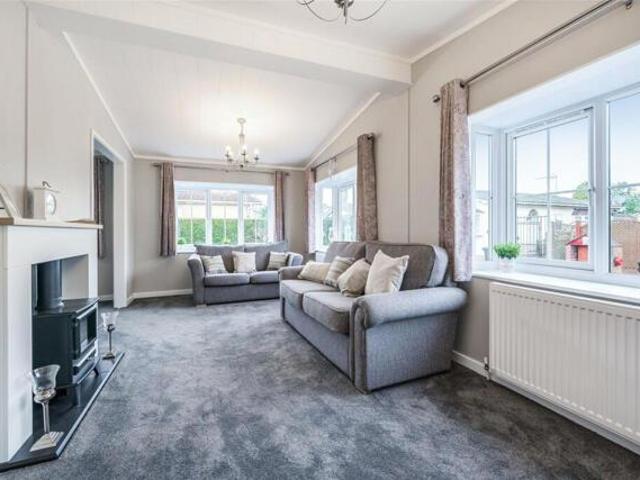 Shared Living/roommate 2 Bedroom For Sale Suffolk Suffolk 185000 ES99641680