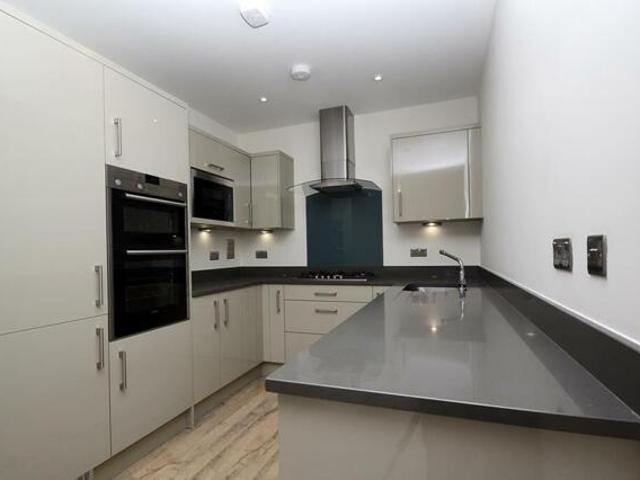 Shared Living/roommate 2 Bedroom For Sale Sunbury Great London 310000 ELS101100139