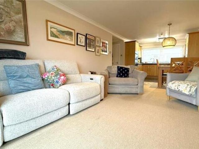 Shared Living/roommate 2 Bedroom For Sale Surrey Surrey 375000 ES98864415