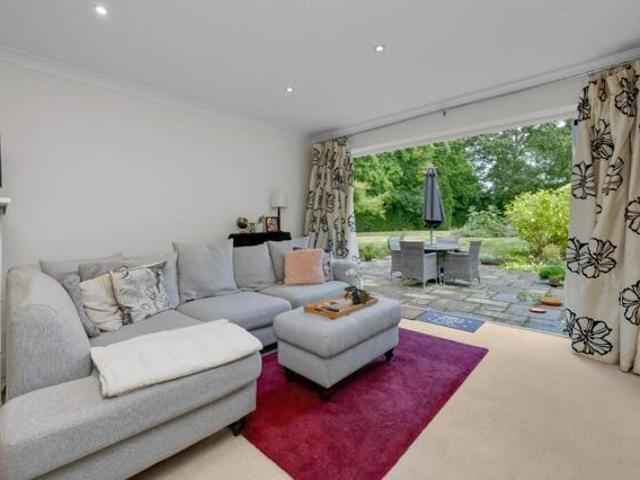 Shared Living/roommate 2 Bedroom For Sale Surrey Surrey 595000 ELS100988137