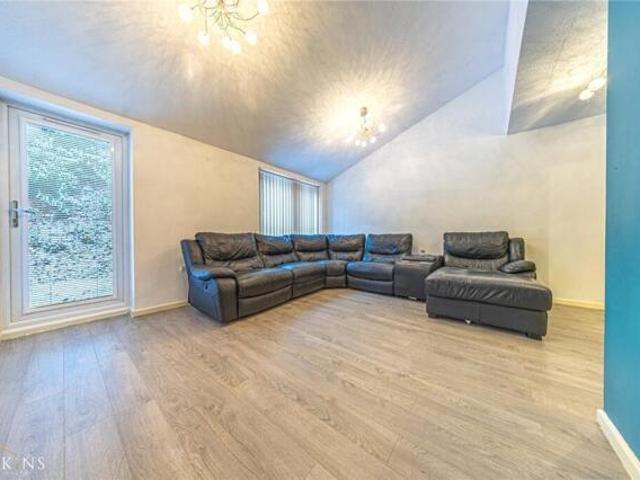Shared Living/roommate 2 Bedroom For Sale Sutton Coldfield Birmingham 165000 ES99688288