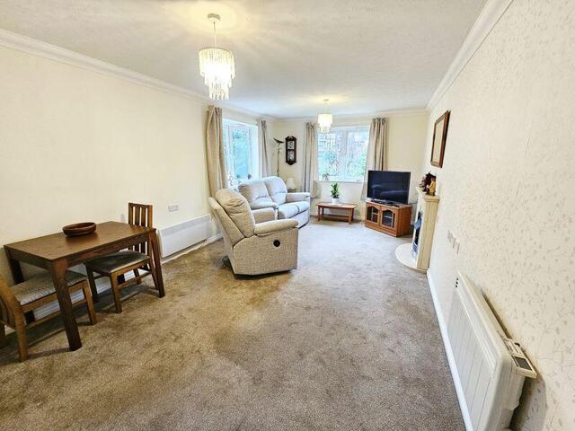 Shared Living/roommate 2 Bedroom For Sale Sutton Coldfield Birmingham 180000 ELS98800764