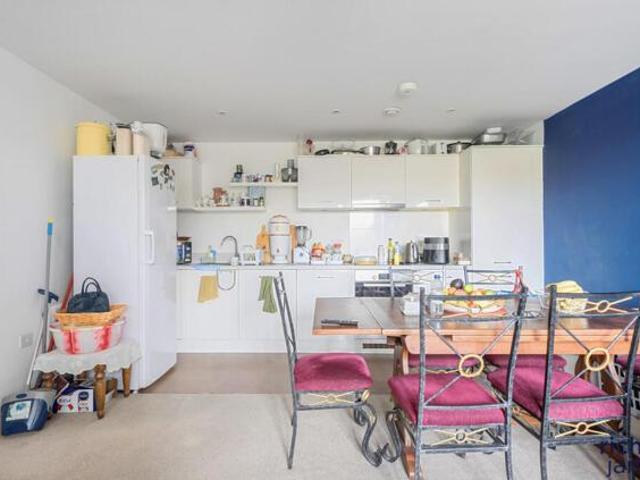 Shared Living/roommate 2 Bedroom For Sale Swindon Swindon 160000 ES100917632