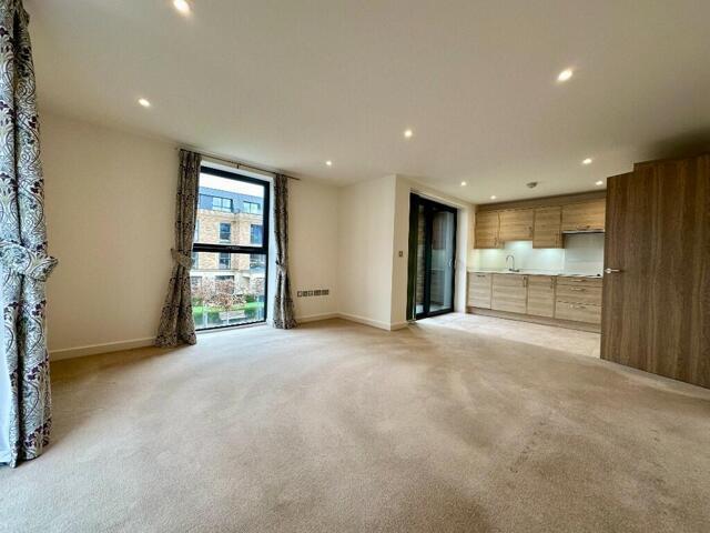 Shared Living/roommate 2 Bedroom For Sale Salisbury Wiltshire 170000 ES99808627