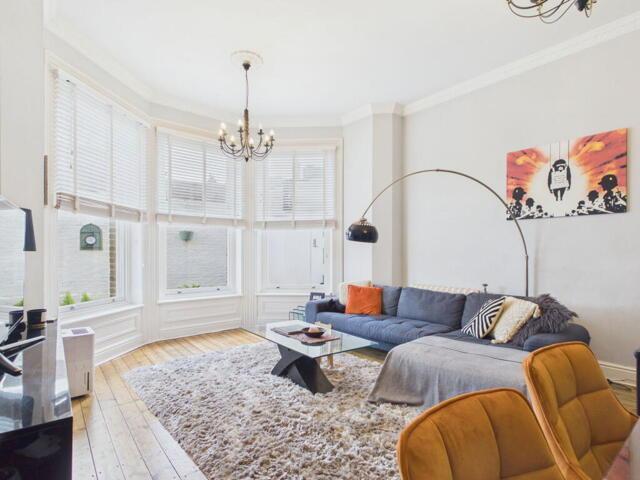 Shared Living/roommate 2 Bedroom For Sale Sawbridgeworth Hertfordshire 350000 ELS100988141