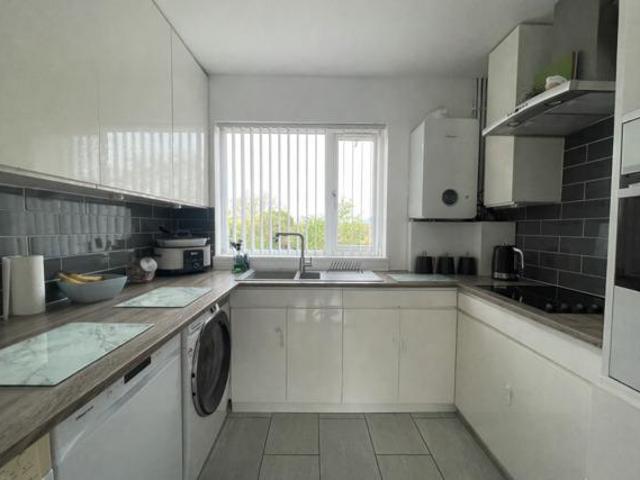 Shared Living/roommate 2 Bedroom For Sale Sheerness Kent 180000 ES101278027
