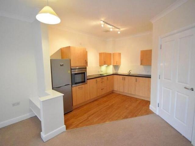 Shared Living/roommate 2 Bedroom For Sale Slough Slough 150000 ELS100096878