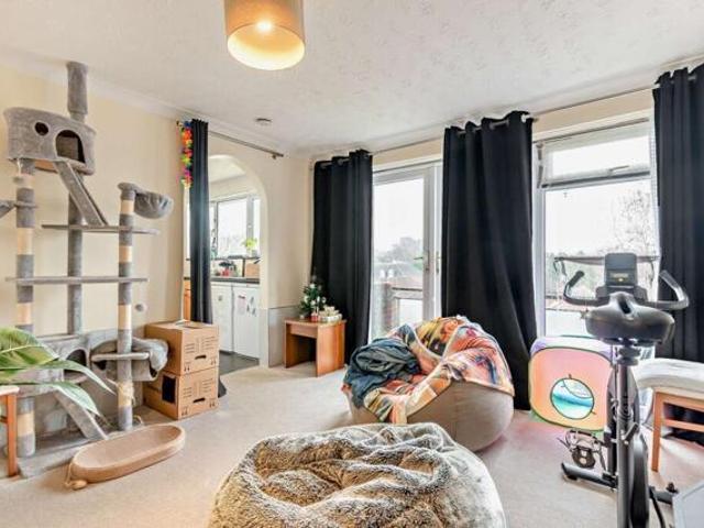 Shared Living/roommate 2 Bedroom For Sale Southampton Southampton 170000 ELS101119314