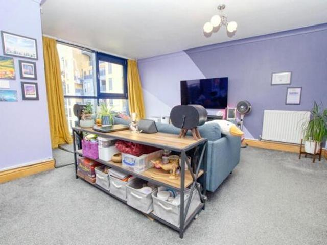 Shared Living/roommate 2 Bedroom For Sale Southampton Southampton 195000 ELS100366487