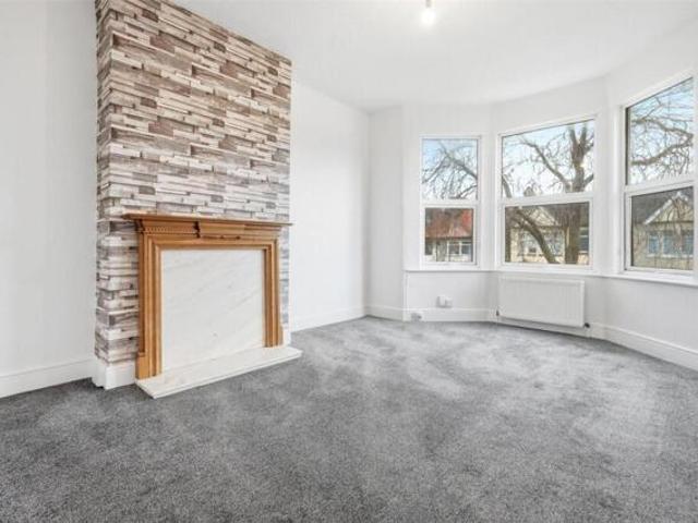 Shared Living/roommate 2 Bedroom For Sale Southend On Sea Southend on Sea 215000 ES99571984