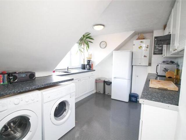 Shared Living/roommate 2 Bedroom For Sale Southend Southend on Sea 235000 ES100648665