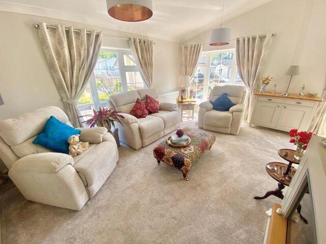 Shared Living/roommate 2 Bedroom For Sale Southwick Road Southwick Road 260000 ES101316539