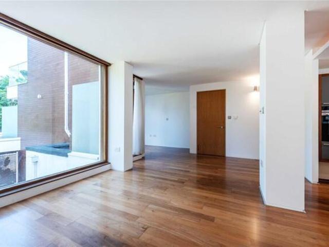 Shared Living/roommate 2 Bedroom For Sale Twickenham Greater London 1050000 ES100240857
