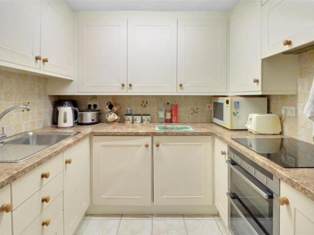 Shared Living/roommate 2 Bedroom For Sale Taunton Somerset 165000 ELS100456684