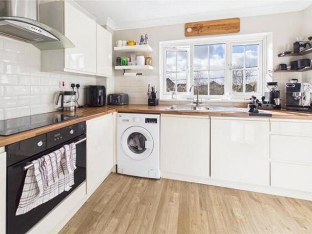 Shared Living/roommate 2 Bedroom For Sale Thatcham West Berkshire 200000 ES101379054