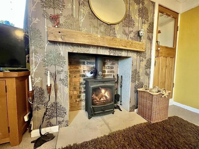 Shared Living/roommate 2 Bedroom For Sale Wye Kent 165000 ELS99130154