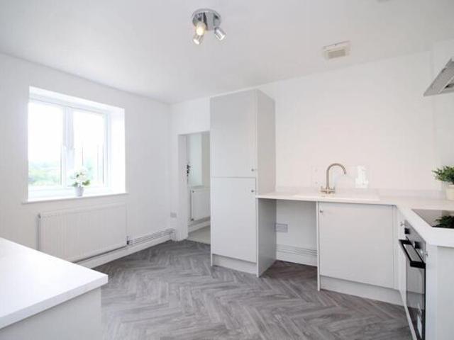 Shared Living/roommate 2 Bedroom For Sale Wye Rhondda Cynon Taff 134995 ES98930024
