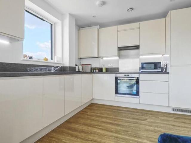 Shared Living/roommate 2 Bedroom For Sale Ware Hertfordshire 325000 ES99290315