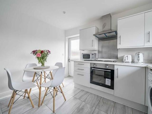 Shared Living/roommate 2 Bedroom For Sale West Berkshire West Berkshire 260000 ELS99380884