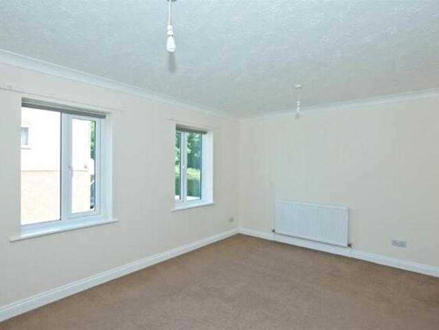 Shared Living/roommate 2 Bedroom For Sale Whiteley Whiteley 190000 ES100425968