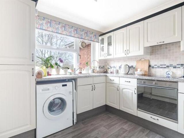 Shared Living/roommate 2 Bedroom For Sale Wimborne Dorset 229950 ES100648901