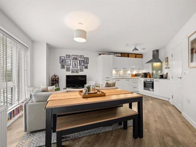 Shared Living/roommate 2 Bedroom For Sale Wokingham Wokingham 300000 ELS99641733