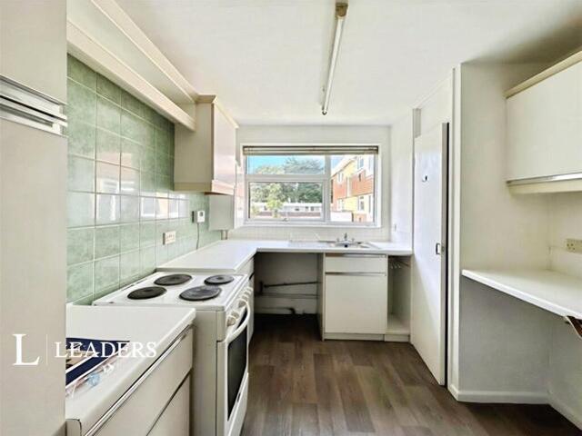 Shared Living/roommate 2 Bedroom For Sale Worthing West Sussex 210000 ELS99290586