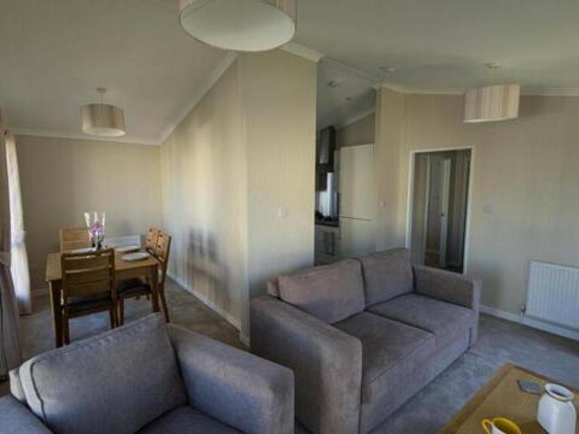 Shared Living/roommate 2 Bedroom For Sale Wrexham Wrexham 149995 ES100456638